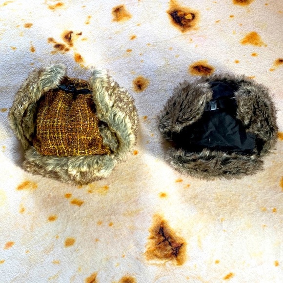 BONGO | Accessories | Bongo Tweed And Black Furlined Hats | Poshmark